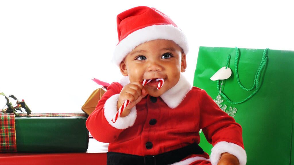 Photos of babies dressed as Santa that will make you merry