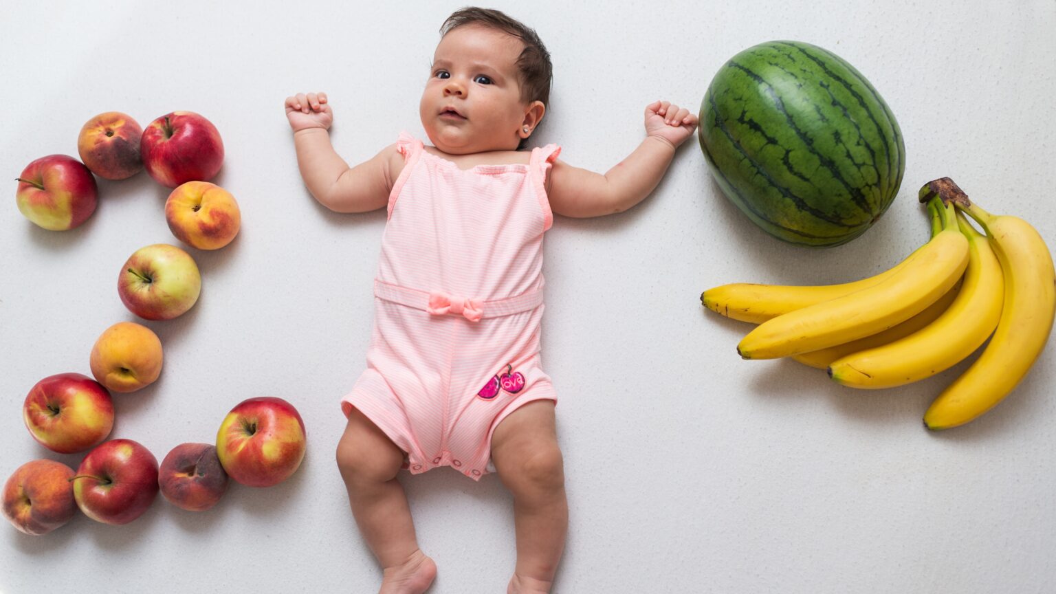 Super-cute ways to track your baby's growth