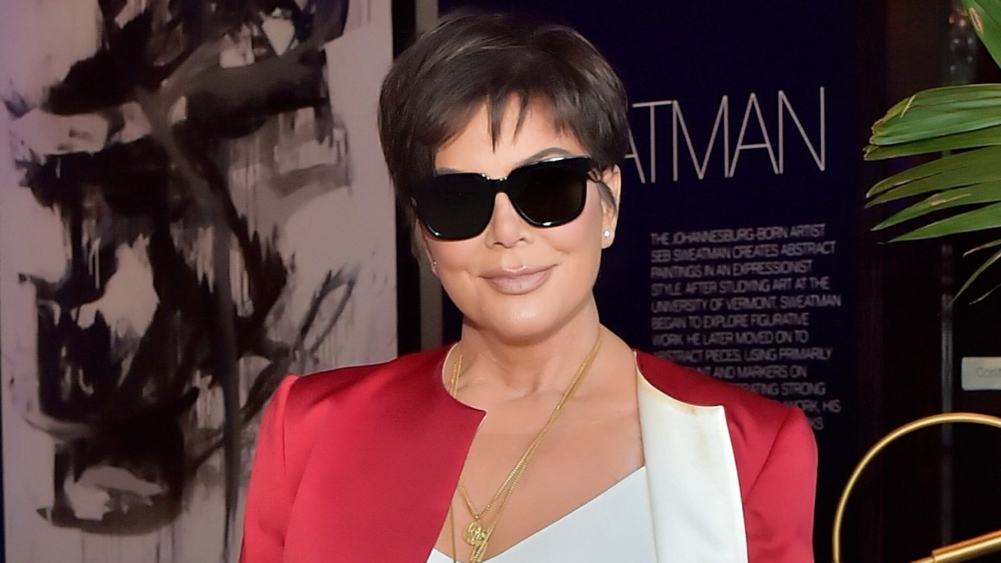 Kris Jenner reveals tumor in new trailer for 'The Kardashians' season 5